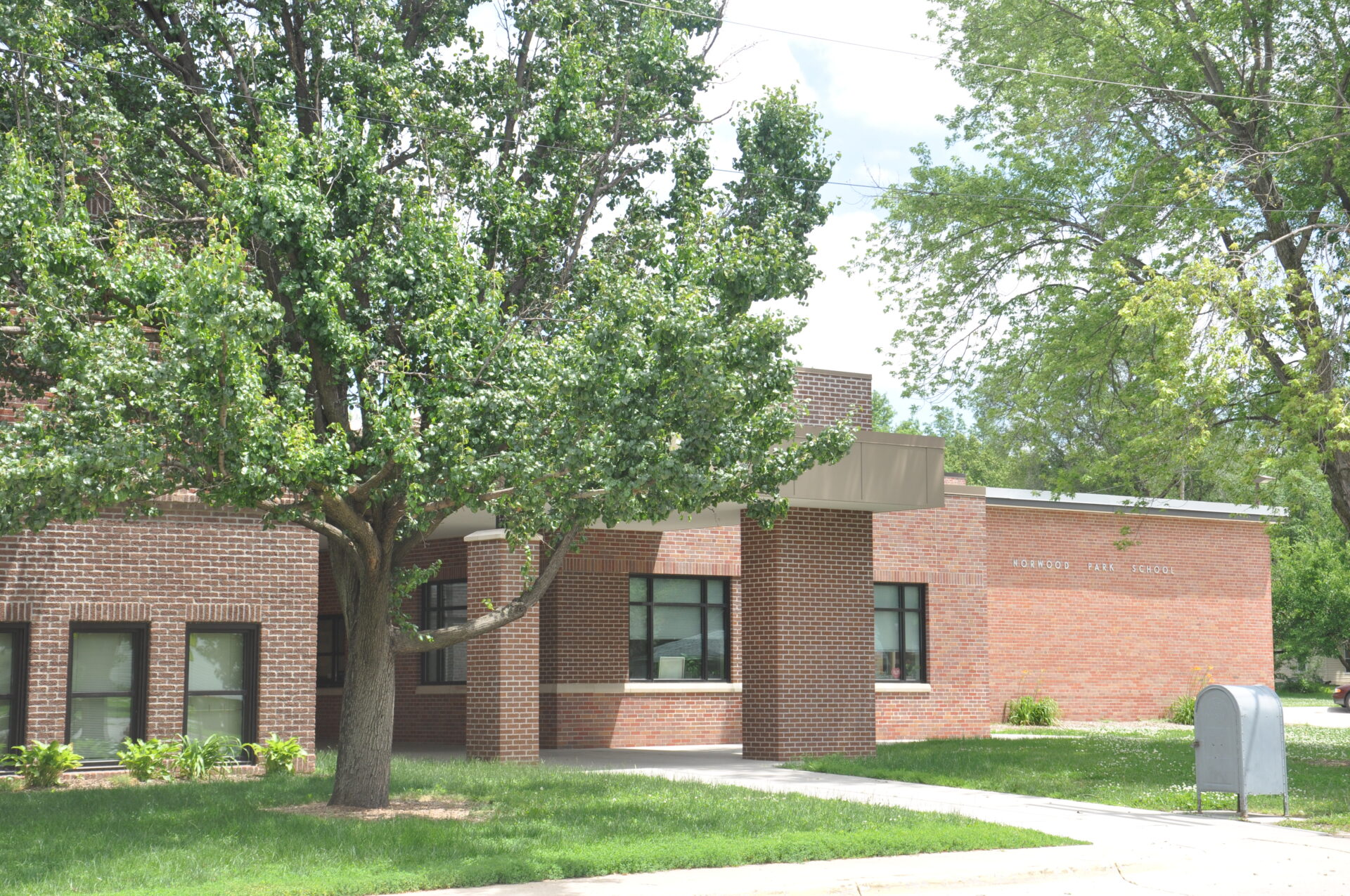 Norwood Park Elementary School – At Norwood Park Elementary School we ...